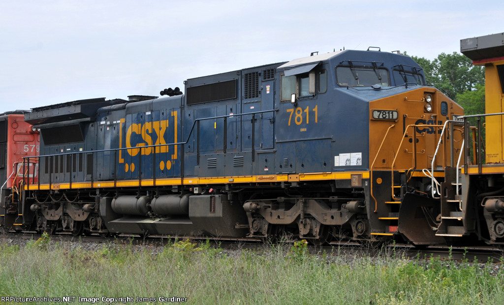 CSXT 7811
